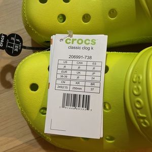 CROCS | Shoes | Classic Crocs | Poshmark